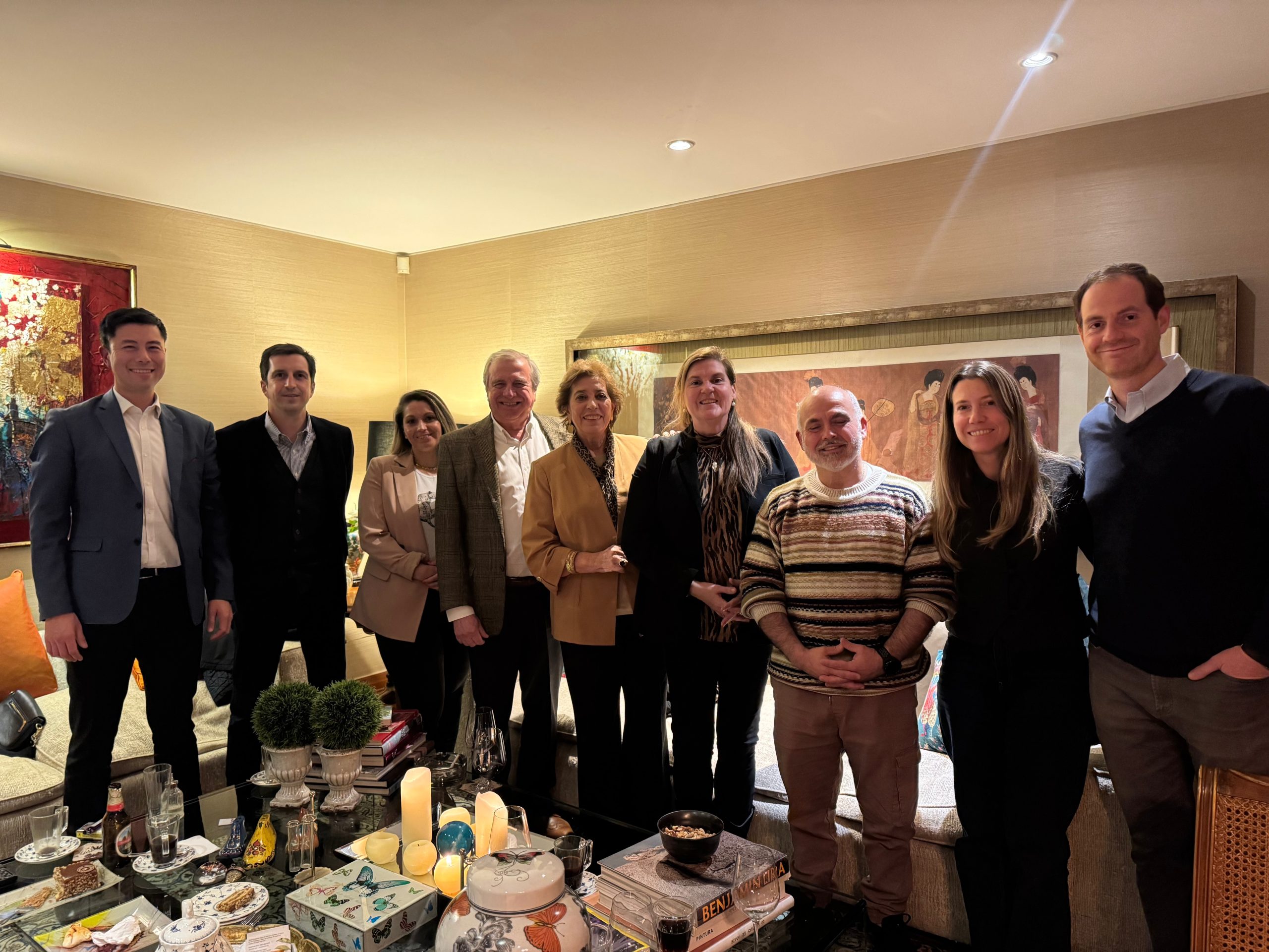 Carolina Pavez recibe al séptimo grupo de Mesa Libre - El Líbero